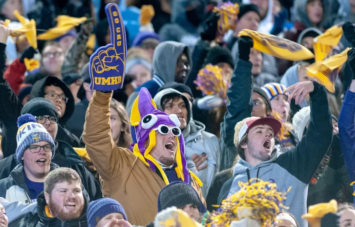 Cheer On Your People: The Ultimate Kit to Show Your Spirit | PostNet