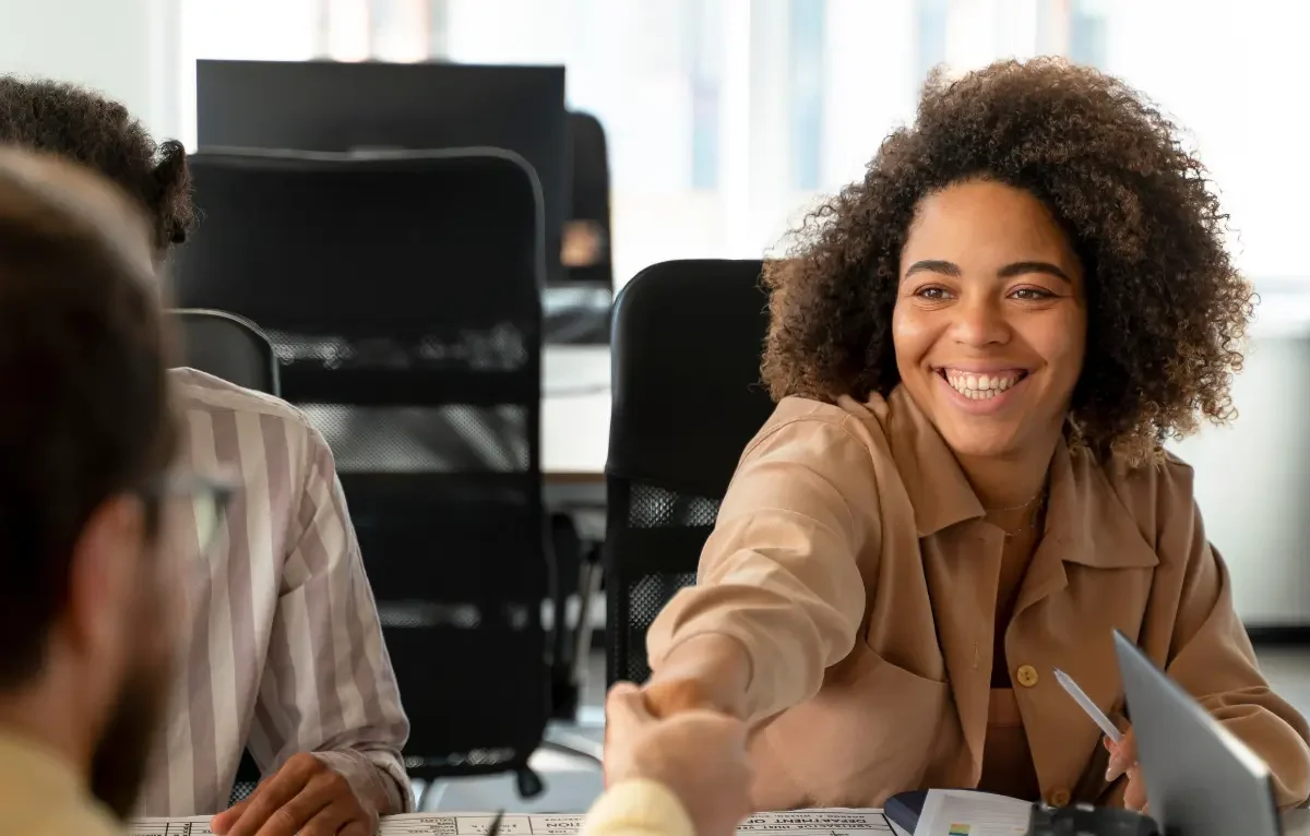 The Strategic Benefits of Internships at Small Businesses - PostNet