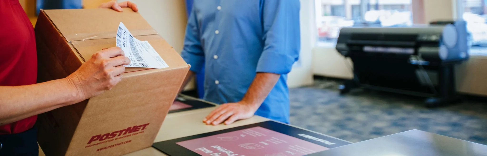 Package Tracking Service | PostNet